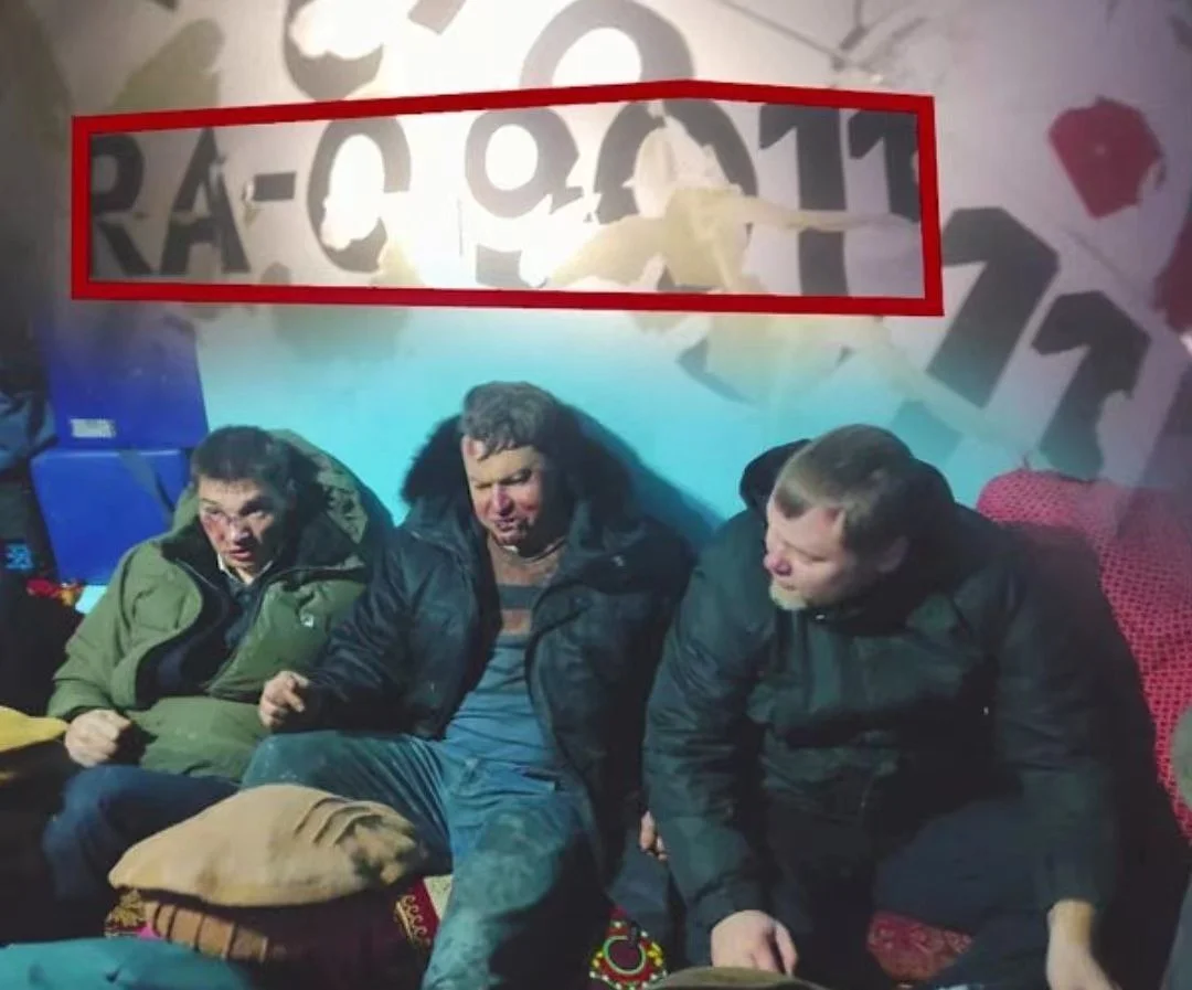 俄罗斯坠毁飞机残骸曝光 | 八阕