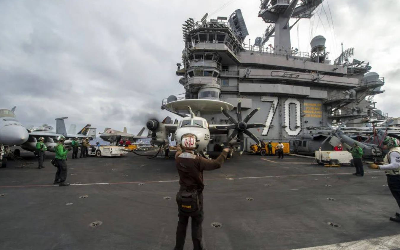 中国77B式手枪现身拍卖会 | 八阕